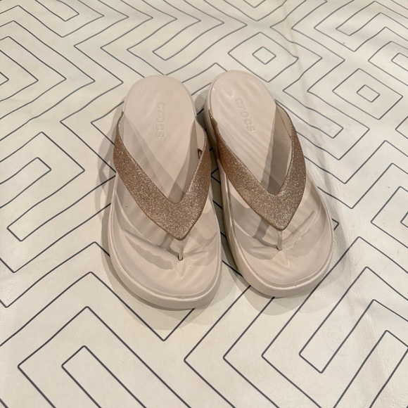 CROCS | Shoes | Crocs Cream Glitter Thong Sandals | Poshmark